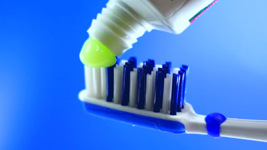 Toothpaste and toothbrush image - Free stock photo - Public Domain ...