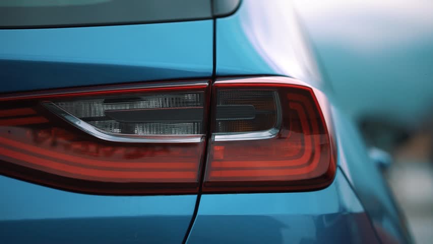 Car backlight image - Free stock photo - Public Domain photo - CC0 Images