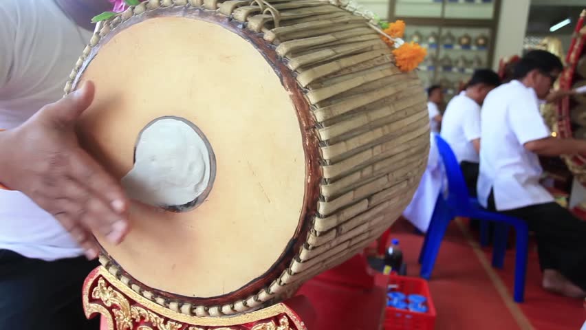 A Man Hit the Gong Stock Footage Video (100% Royalty-free) 10809023 ...