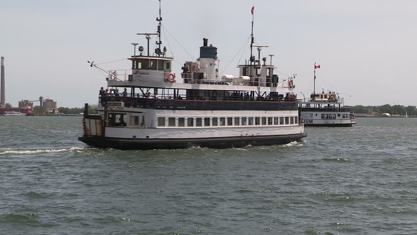 TORONTO, ONTARIO/CANADA - SEPTEMBER 03, 2015: Toronto Centre Island ...