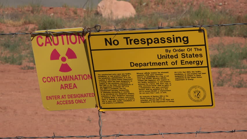 MOAB, UTAH - JUL 2015: Moab Utah UMTRA Warning Sign Contamination ...
