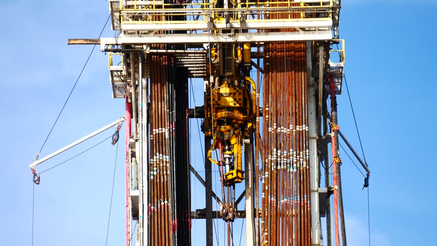Oil Drilling Derrick With Top Drive System, Drill Pipe, Kelly Hose For ...