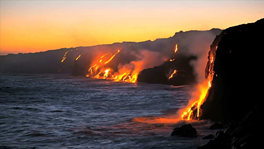 Molten Lava Pouring Into Oceans arkistovideomateriaali (täysin ...