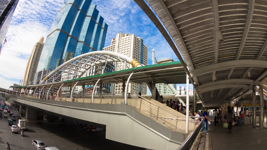 HOUSTON, TX - 2014: Circular Skywalk At 1500 Louisiana Street In ...