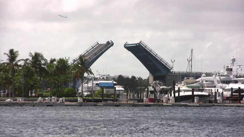 Drawbridge Opening for Sailboat Stock Footage Video (100% Royalty-free ...
